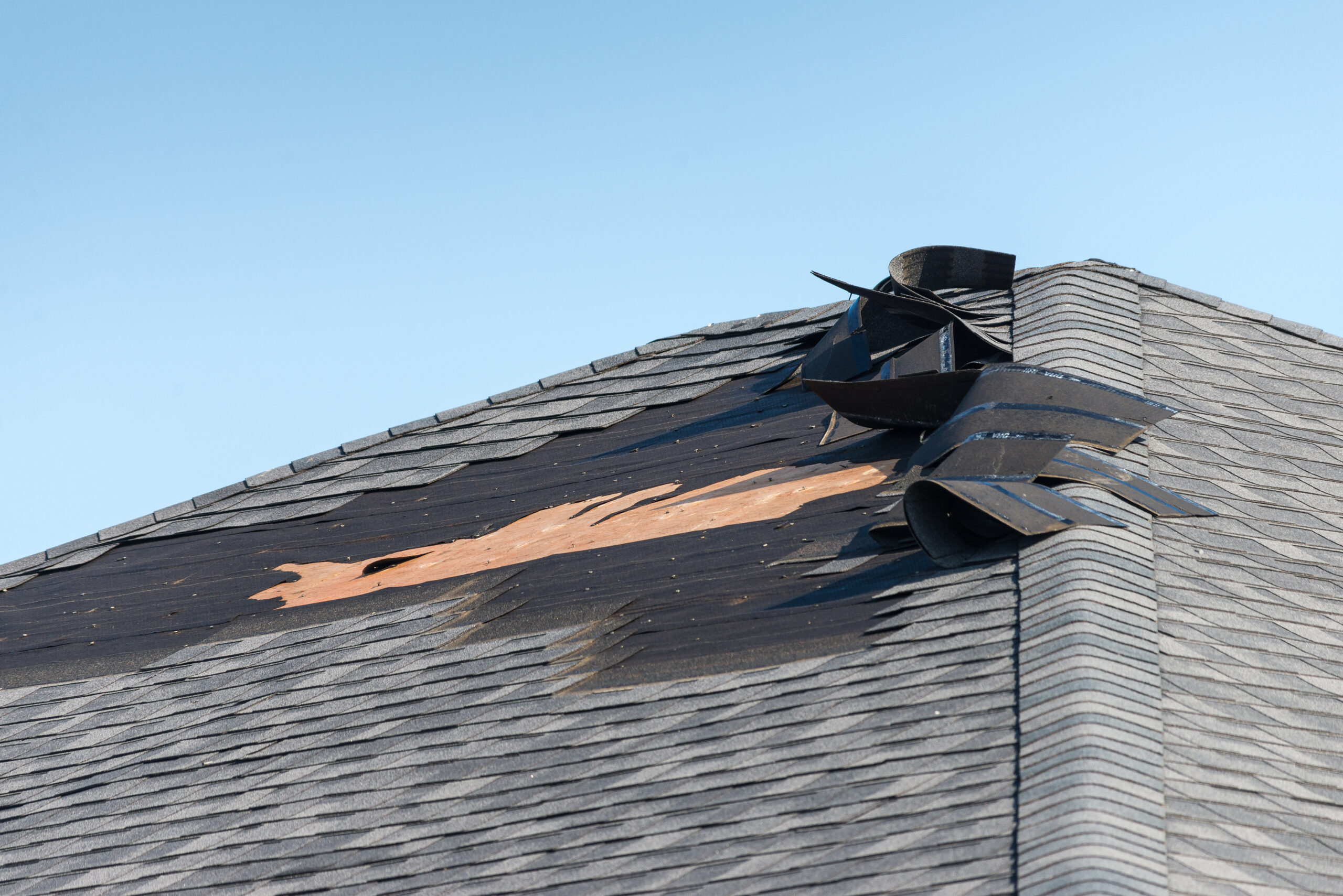 What should I expect during my roof replacement? - On The Level Roofing